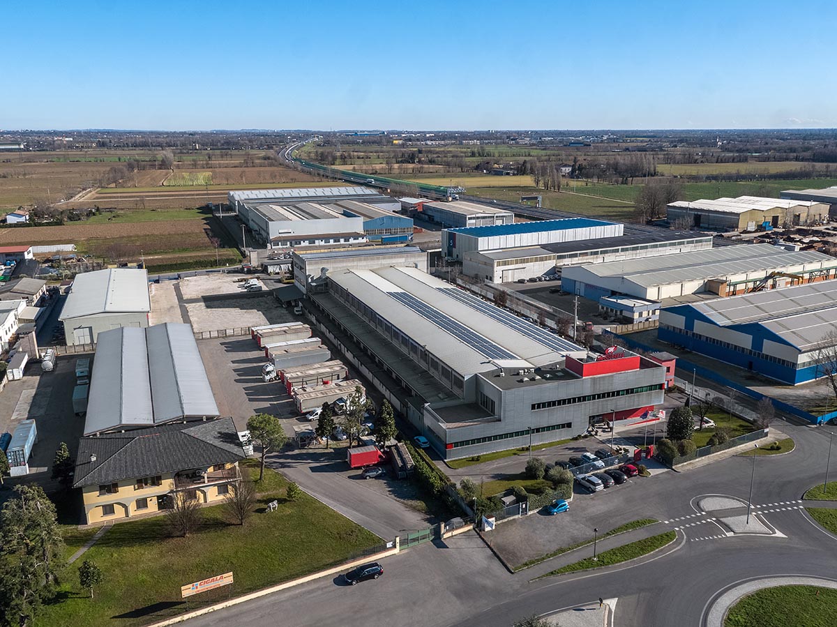 A CUSTOMIZED TECHNOLOGY FOR THE PRESSES